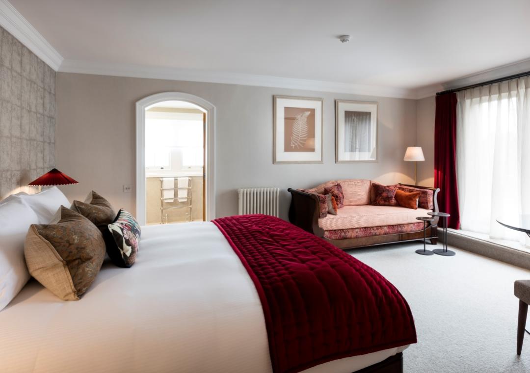 Rooms - The Waterside Inn